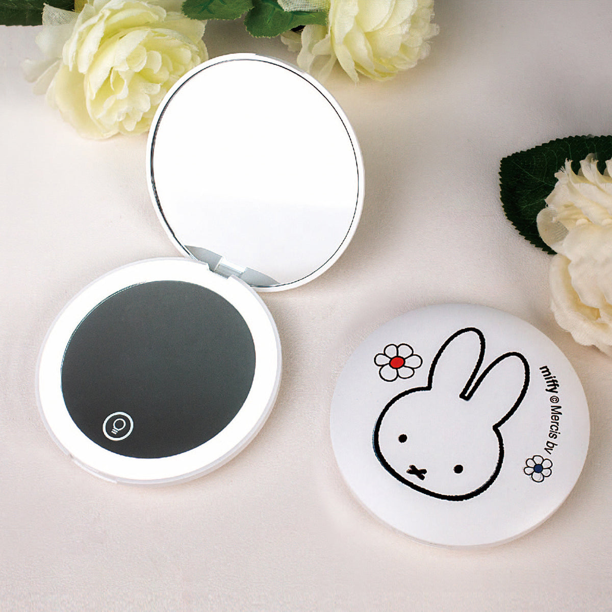 MIFFY Handheld Foldable LED Makeup Mirror Rechargeable 1x and 10x ...